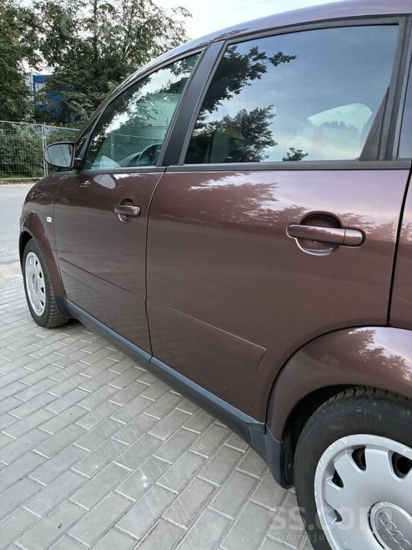 Brūns Audi A2 2003 Rīga, ar dzinēja tilpumu 1.40 L un nobraukumu 265 tūkst. km par 2650 €, foto 11 vietnē AUTOMOTO.COM.LV