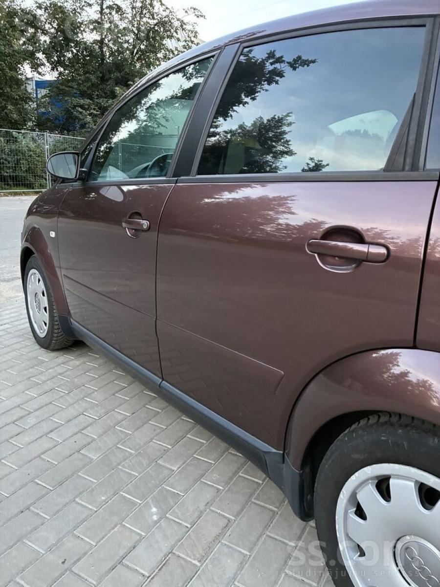 Brūns Audi A2 2003 Rīga, ar dzinēja tilpumu 1.40 L un nobraukumu 265 tūkst. km par 2650 €, foto 11 vietnē AUTOMOTO.COM.LV