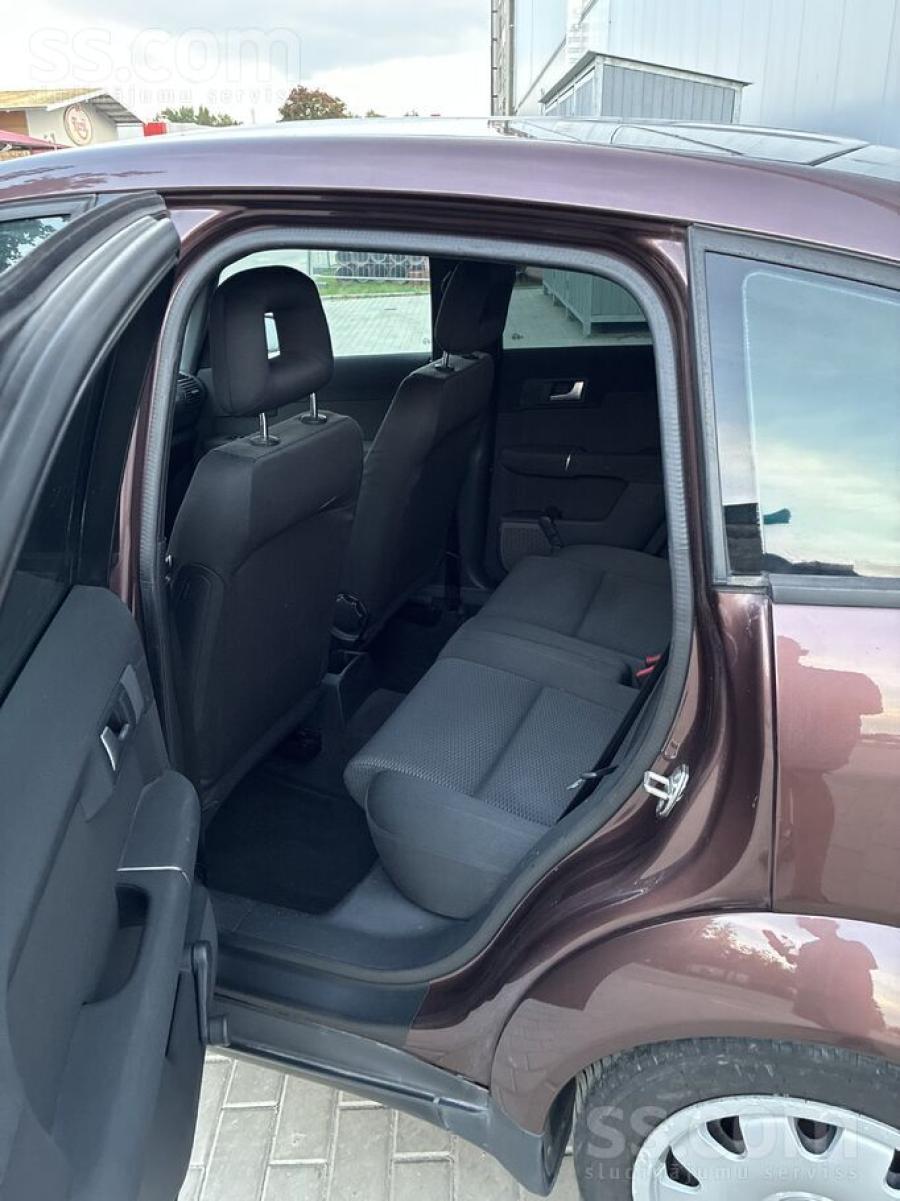 Brūns Audi A2 2003 Rīga, ar dzinēja tilpumu 1.40 L un nobraukumu 265 tūkst. km par 2650 €, foto 19 vietnē AUTOMOTO.COM.LV