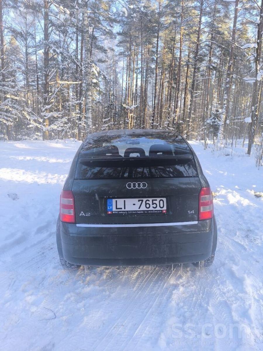 Green Audi A2 2001 in Rezekne, with an engine capacity of 1.40 L and mileage of 231 thousand km for 2300 €, photo 4 on AUTOMOTO.COM.LV