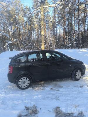 Green Audi A2 2001 in Rezekne, with an engine capacity of 1.40 L and mileage of 231 thousand km for 2300 €, photo 14 on AUTOMOTO.COM.LV