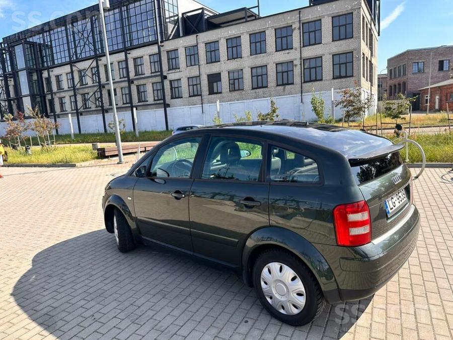 Zaļš Audi A2 2002 Liepāja, ar dzinēja tilpumu 1.40 L un nobraukumu 398 tūkst. km par 2650 €, foto 4 vietnē AUTOMOTO.COM.LV