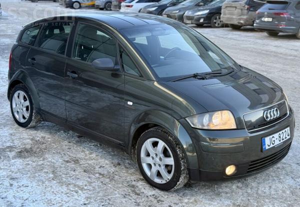 Green Audi A2 2003 in Riga, with an engine capacity of 1.60 L and mileage of 305 thousand km for 2250 €, photo 3 on AUTOMOTO.COM.LV