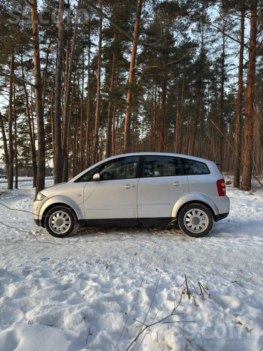 Pelēks Audi A2 2000 Rīga, ar dzinēja tilpumu 1.40 L un nobraukumu 191 tūkst. km par 2450 €, foto 5 vietnē AUTOMOTO.COM.LV
