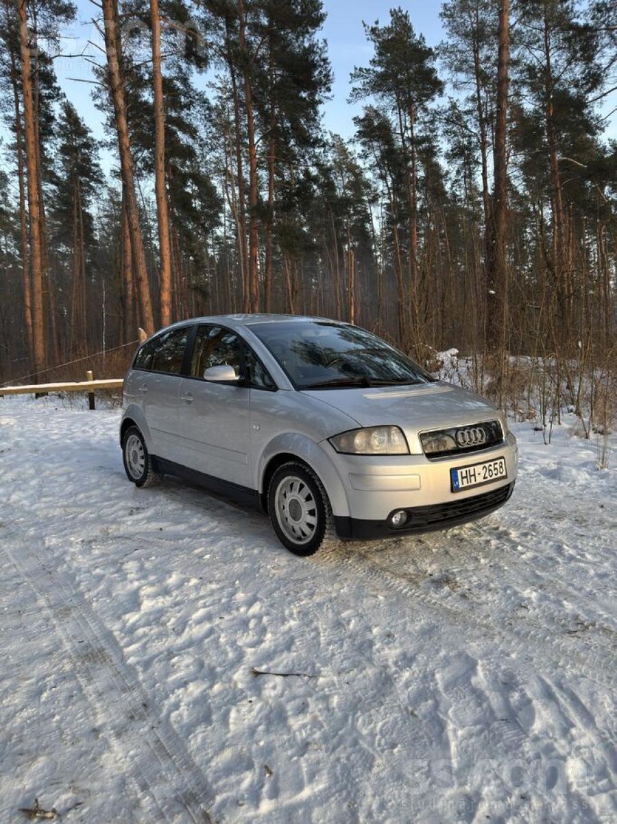 Pelēks Audi A2 2000 Rīga, ar dzinēja tilpumu 1.40 L un nobraukumu 191 tūkst. km par 2450 €, foto 11 vietnē AUTOMOTO.COM.LV