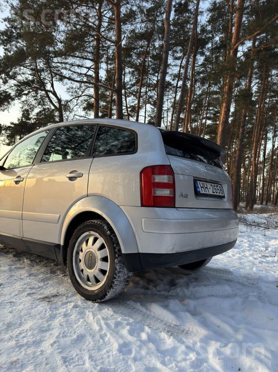 Pelēks Audi A2 2000 Rīga, ar dzinēja tilpumu 1.40 L un nobraukumu 191 tūkst. km par 2450 €, foto 14 vietnē AUTOMOTO.COM.LV