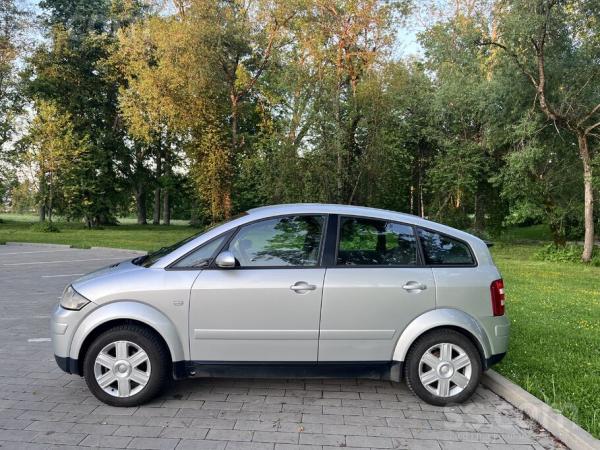Grey Audi A2 2000 in Gulbene, with an engine capacity of 1.40 L and mileage of 327 thousand km for 1400 €, photo 3 on AUTOMOTO.COM.LV