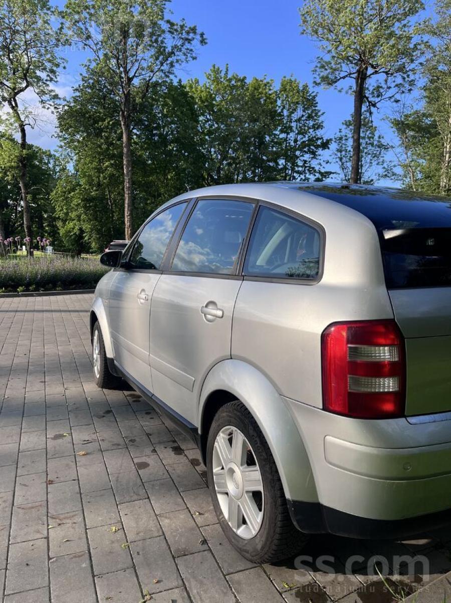 Pelēks Audi A2 2000 Gulbene, ar dzinēja tilpumu 1.40 L un nobraukumu 327 tūkst. km par 1400 €, foto 8 vietnē AUTOMOTO.COM.LV