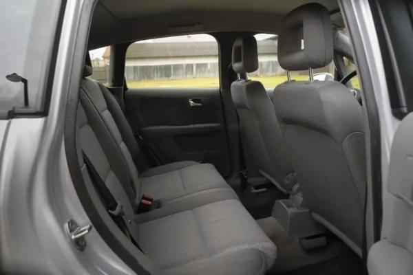 Pelēks Audi A2 2000 Jelgava, ar dzinēja tilpumu 1.40 L un nobraukumu 299 tūkst. km par 2200 €, foto 10 vietnē AUTOMOTO.COM.LV
