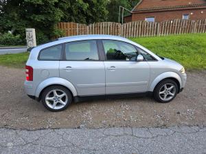 Grey Audi A2 2000 in Utena, with an engine capacity of 1.40 L and mileage of 225 thousand km for 1500 €, photo 7 on AUTOMOTO.COM.LV