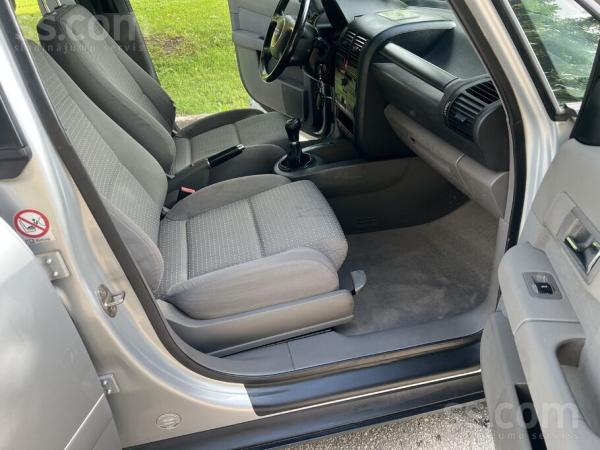 Grey Audi A2 2000 in Rezekne, with an engine capacity of 1.40 L and mileage of 225 thousand km for 2550 €, photo 10 on AUTOMOTO.COM.LV