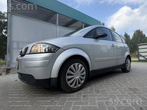 Серый Ауди А2 2000 в Рига, объемом двигателя 1.40 л и пробегом 251 тыс. км за 2200 €, фото 6 на AUTOMOTO.COM.LV