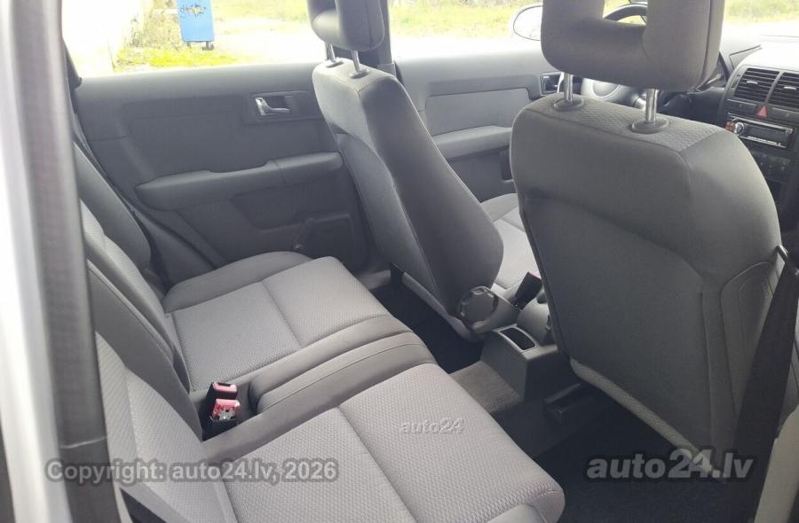 Pelēks Audi A2 2000 Sillamē, ar dzinēja tilpumu 1.40 L un nobraukumu 170 tūkst. km par 3500 €, foto 7 vietnē AUTOMOTO.COM.LV