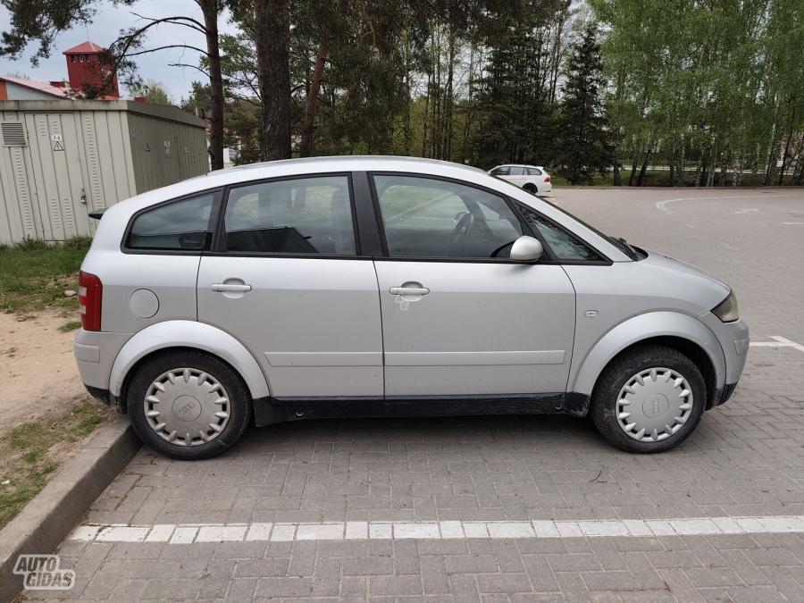 Grey Audi A2 2001 in Ignalina, with an engine capacity of 1.40 L and mileage of 328 thousand km for 1450 €, photo 8 on AUTOMOTO.COM.LV