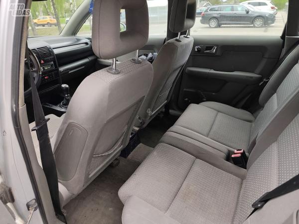 Grey Audi A2 2001 in Ignalina, with an engine capacity of 1.40 L and mileage of 328 thousand km for 1450 €, photo 10 on AUTOMOTO.COM.LV