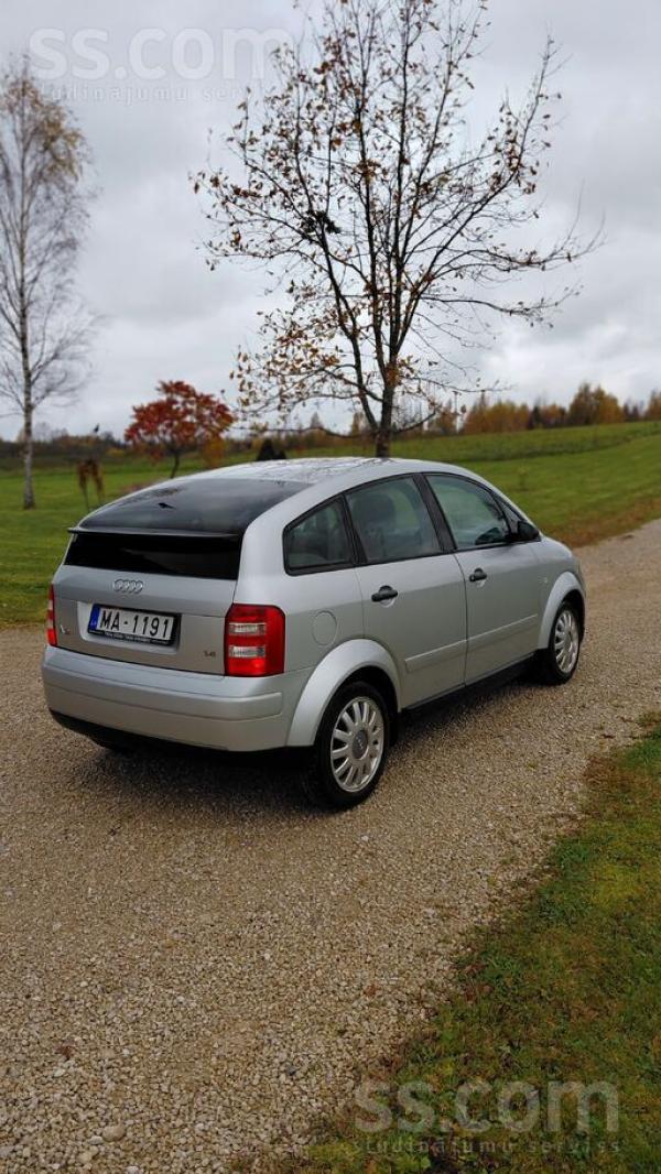 Pelēks Audi A2 2001 Cēsis, ar dzinēja tilpumu 1.40 L un nobraukumu 300 tūkst. km par 2500 €, foto 5 vietnē AUTOMOTO.COM.LV