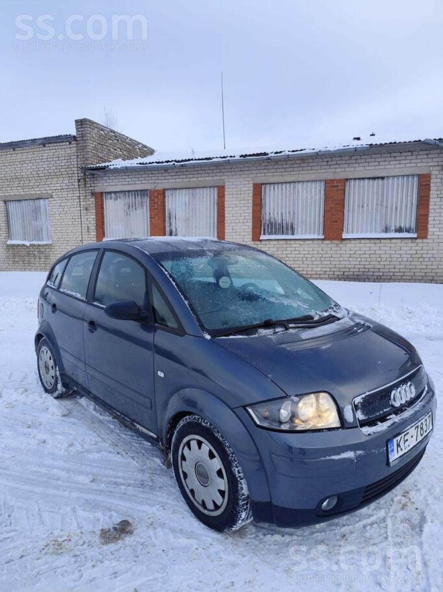 Grey Audi A2 2002 in Cesis, with an engine capacity of 1.40 L and mileage of 259 thousand km for 2300 €, photo 2 on AUTOMOTO.COM.LV