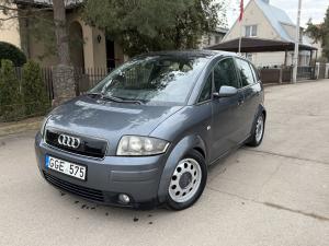 Pelēks Audi A2 2002 Kauņa, ar dzinēja tilpumu 1.40 L un nobraukumu 316 tūkst. km par 1350 €, foto  vietnē AUTOMOTO.COM.LV