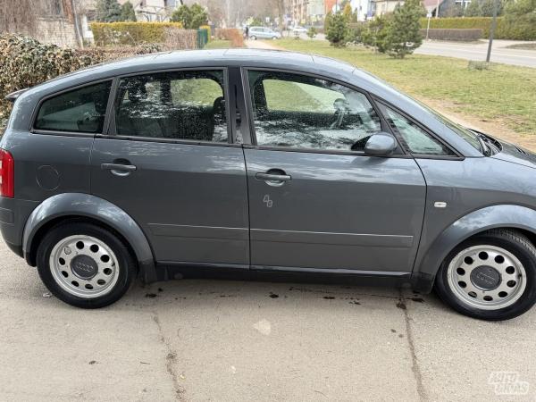 Pelēks Audi A2 2002 Kauņa, ar dzinēja tilpumu 1.40 L un nobraukumu 316 tūkst. km par 1350 €, foto 4 vietnē AUTOMOTO.COM.LV