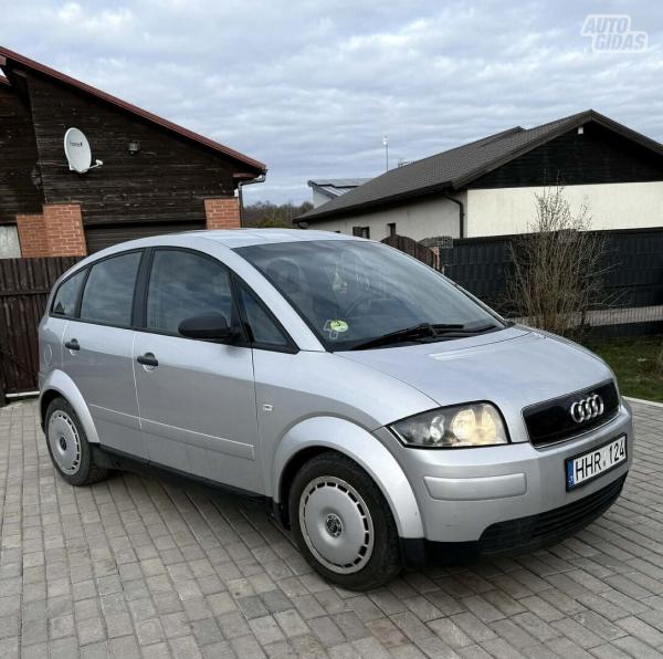 Grey Audi A2 2002 in Kaunas, with an engine capacity of 1.40 L and mileage of 322 thousand km for 1260 €, photo 4 on AUTOMOTO.COM.LV
