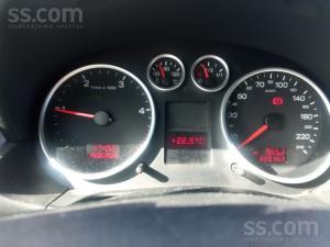 Pelēks Audi A2 2002 Daugavpils, ar dzinēja tilpumu 1.40 L un nobraukumu 320 tūkst. km par 1800 €, foto 13 vietnē AUTOMOTO.COM.LV