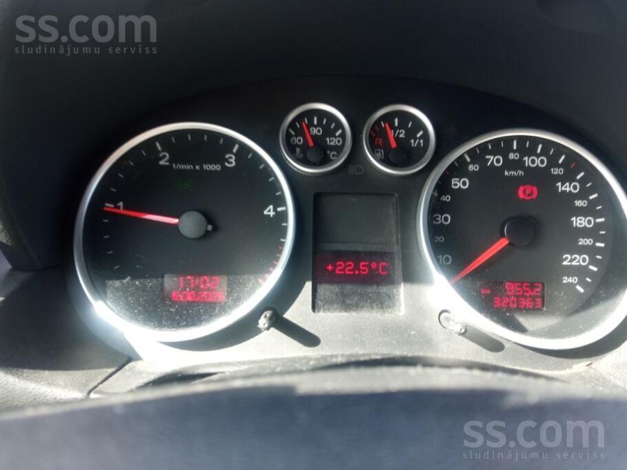 Pelēks Audi A2 2002 Daugavpils, ar dzinēja tilpumu 1.40 L un nobraukumu 320 tūkst. km par 1800 €, foto 13 vietnē AUTOMOTO.COM.LV