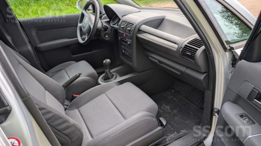 Pelēks Audi A2 2002 Rīga, ar dzinēja tilpumu 1.40 L un nobraukumu 269 tūkst. km par 2499 €, foto 13 vietnē AUTOMOTO.COM.LV