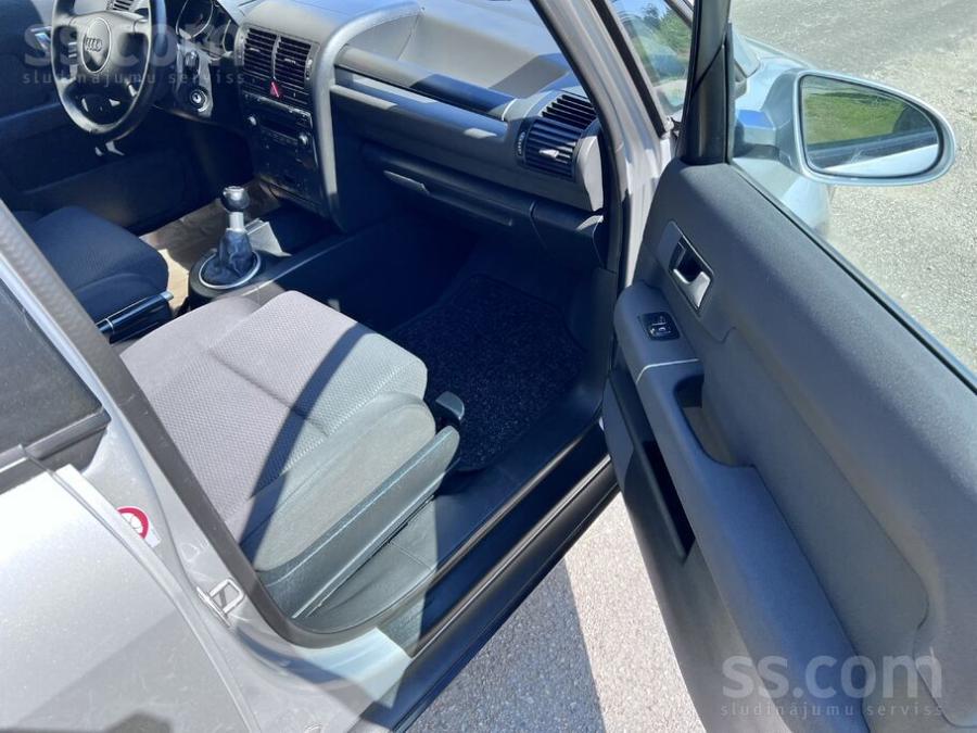 Grey Audi A2 2003 in Daugavpils, with an engine capacity of 1.40 L and mileage of 299 thousand km for 2249 €, photo 16 on AUTOMOTO.COM.LV