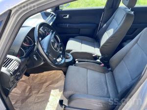 Grey Audi A2 2003 in Daugavpils, with an engine capacity of 1.40 L and mileage of 299 thousand km for 2249 €, photo 18 on AUTOMOTO.COM.LV