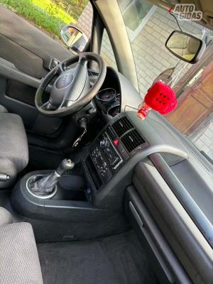 Grey Audi A2 2003 in Alytus, with an engine capacity of 1.40 L and mileage of 330 thousand km for 820 €, photo 11 on AUTOMOTO.COM.LV