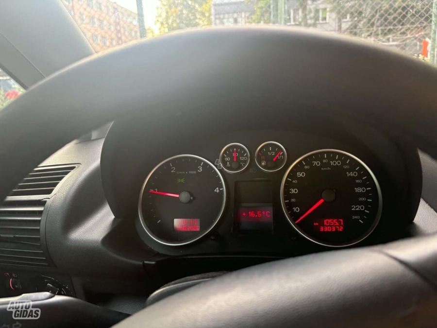 Grey Audi A2 2003 in Alytus, with an engine capacity of 1.40 L and mileage of 330 thousand km for 820 €, photo 12 on AUTOMOTO.COM.LV