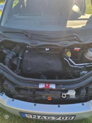 Pelēks Audi A2 2004 Šilutė, ar dzinēja tilpumu 1.42 L un nobraukumu 376 tūkst. km par 2500 €, foto 11 vietnē AUTOMOTO.COM.LV