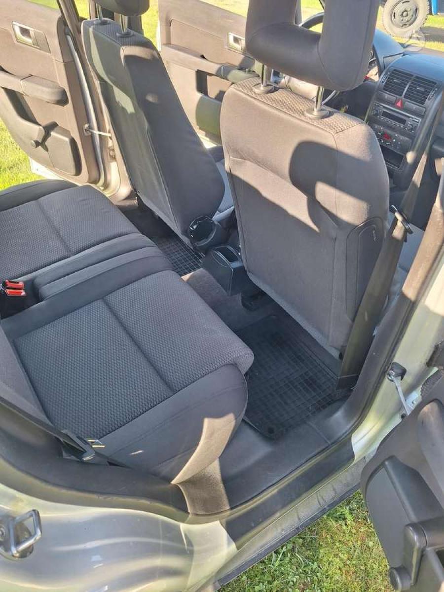 Pelēks Audi A2 2004 Šilutė, ar dzinēja tilpumu 1.42 L un nobraukumu 376 tūkst. km par 2500 €, foto 18 vietnē AUTOMOTO.COM.LV