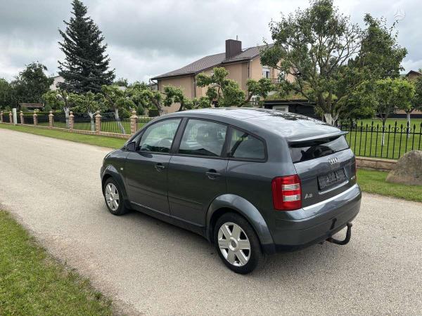 Grey Audi A2 2004 in Jurbarkas, with an engine capacity of 1.42 L and mileage of 245 thousand km for 2800 €, photo 6 on AUTOMOTO.COM.LV