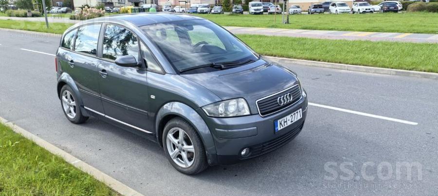 Pelēks Audi A2 2004 Rīga, ar dzinēja tilpumu 1.40 L un nobraukumu 296 tūkst. km par 2200 €, foto 6 vietnē AUTOMOTO.COM.LV
