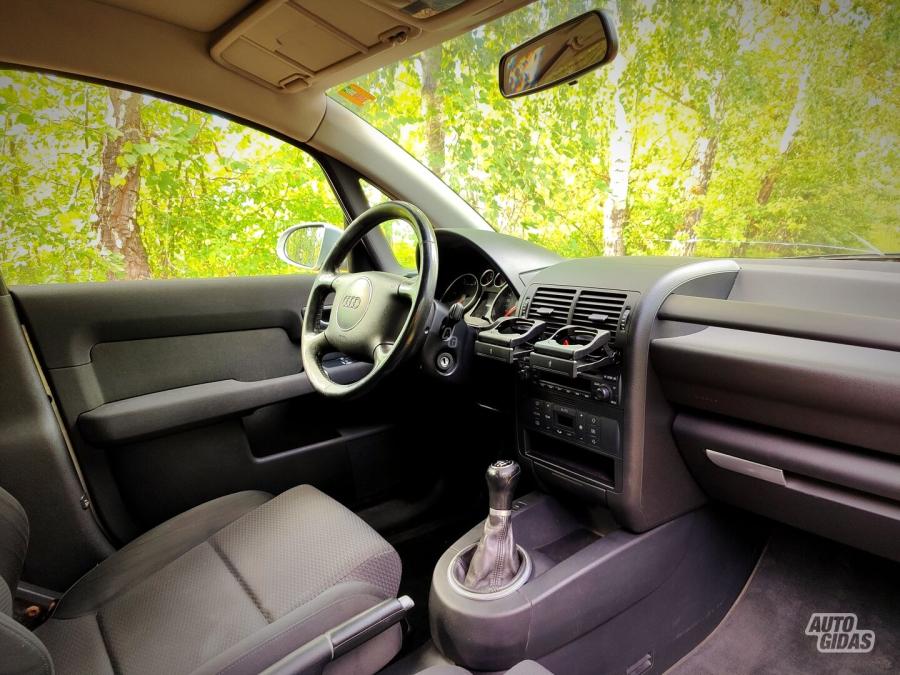 Pelēks Audi A2 2005 Radviliškis, ar dzinēja tilpumu 1.40 L un nobraukumu 324 tūkst. km par 2570 €, foto 10 vietnē AUTOMOTO.COM.LV