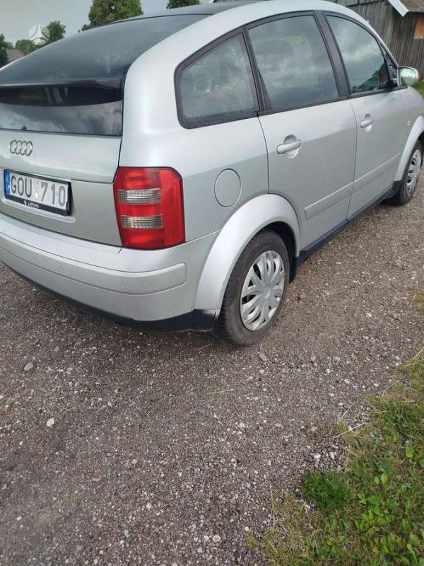 Grey Audi A2 2002 in Raseiniai, with an engine capacity of 1.42 L and mileage of 390 thousand km for 700 €, photo 3 on AUTOMOTO.COM.LV