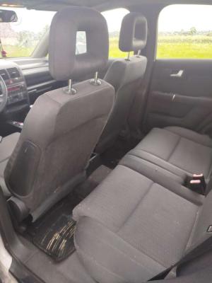 Grey Audi A2 2002 in Raseiniai, with an engine capacity of 1.42 L and mileage of 390 thousand km for 700 €, photo 6 on AUTOMOTO.COM.LV
