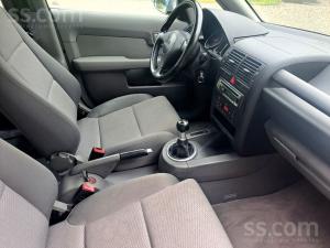 Audi A2 2000 Jēkabpils, ar dzinēja tilpumu 1.40 L un nobraukumu 280 tūkst. km par 2350 €, foto 12 vietnē AUTOMOTO.COM.LV