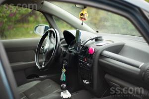 Audi A2 2000 Daugavpils, ar dzinēja tilpumu 1.40 L un nobraukumu 330 tūkst. km par 2500 €, foto 9 vietnē AUTOMOTO.COM.LV