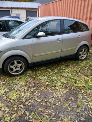 Audi A2 2001 in Riga, with an engine capacity of 1.20 L and mileage of 300 thousand km for 1000 €, photo 6 on AUTOMOTO.COM.LV