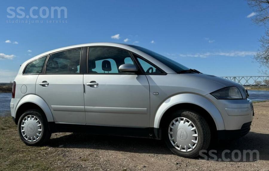 Audi A2 2001 Daugavpils, ar dzinēja tilpumu 1.40 L un nobraukumu 249 tūkst. km par 2500 €, foto 4 vietnē AUTOMOTO.COM.LV