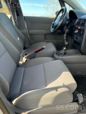 Audi A2 2001 Daugavpils, ar dzinēja tilpumu 1.40 L un nobraukumu 249 tūkst. km par 2500 €, foto 7 vietnē AUTOMOTO.COM.LV