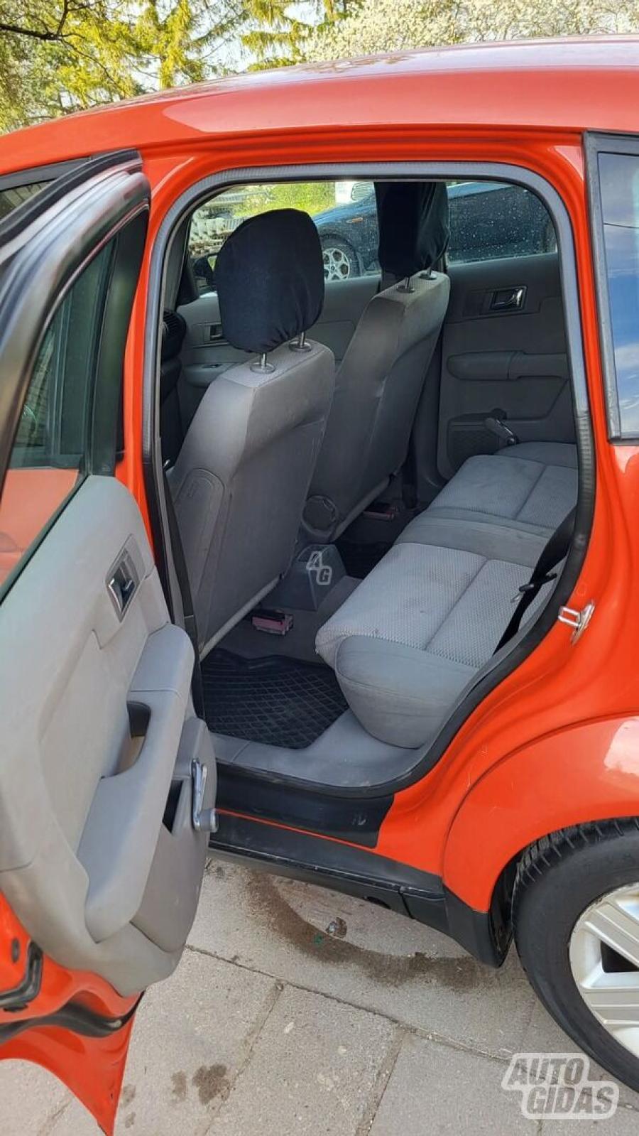 Audi A2 2001 in Radviliskis, with an engine capacity of 1.40 L and mileage of 250 thousand km for 900 €, photo 10 on AUTOMOTO.COM.LV