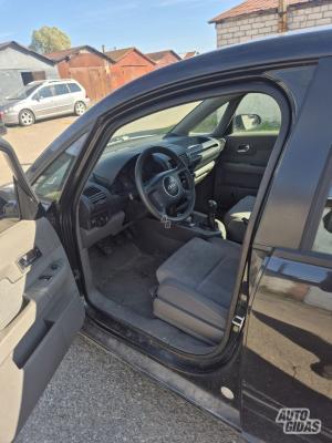 Audi A2 2001 in Panevezys, with an engine capacity of 1.20 L and mileage of 198 thousand km for 1000 €, photo 8 on AUTOMOTO.COM.LV