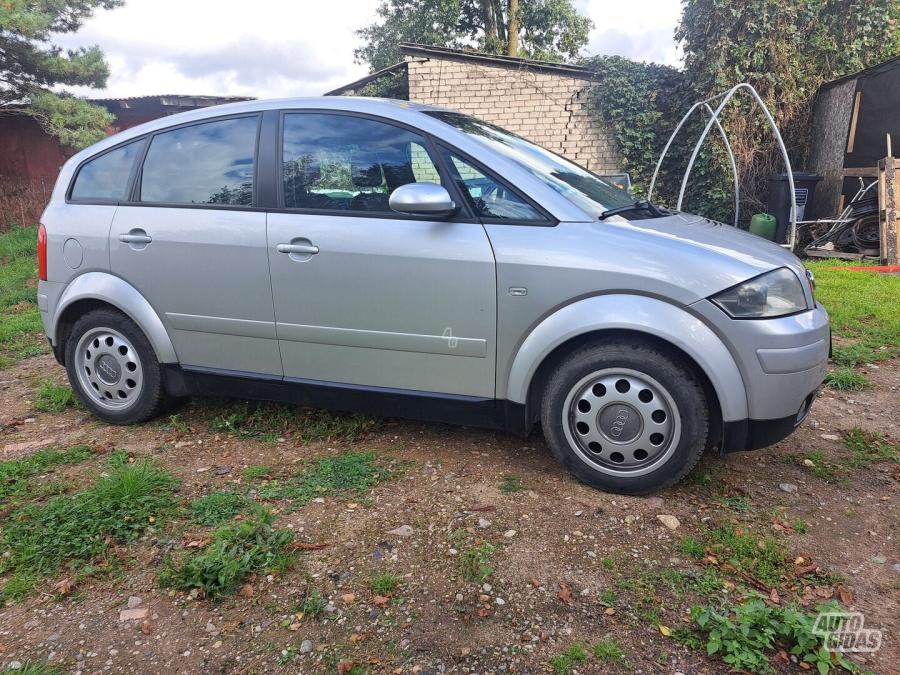Audi A2 2001 Radviliškis, ar dzinēja tilpumu 1.40 L un nobraukumu 160 tūkst. km par 1200 €, foto 3 vietnē AUTOMOTO.COM.LV