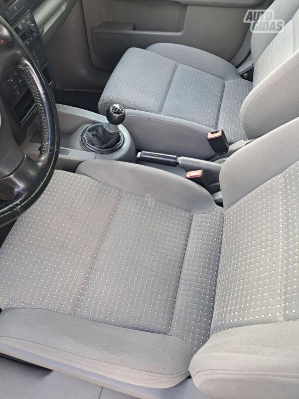Audi A2 2001 Radviliškis, ar dzinēja tilpumu 1.40 L un nobraukumu 160 tūkst. km par 1200 €, foto 7 vietnē AUTOMOTO.COM.LV