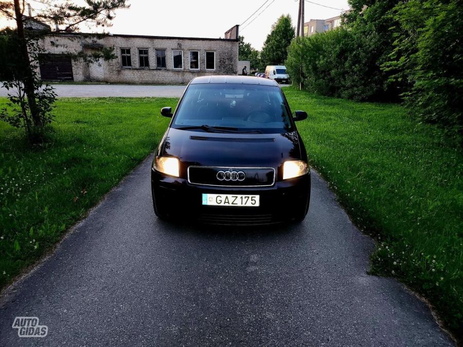 Audi A2 2002 in Mazeikiai, with an engine capacity of 1.40 L and mileage of 321 thousand km for 1550 €, photo 8 on AUTOMOTO.COM.LV