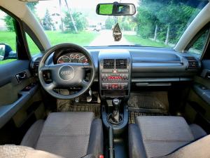 Audi A2 2002 in Mazeikiai, with an engine capacity of 1.40 L and mileage of 321 thousand km for 1550 €, photo 12 on AUTOMOTO.COM.LV