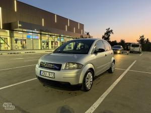 Audi A2 2002 Kauņa, ar dzinēja tilpumu 1.40 L un nobraukumu 330 tūkst. km par 950 €, foto  vietnē AUTOMOTO.COM.LV